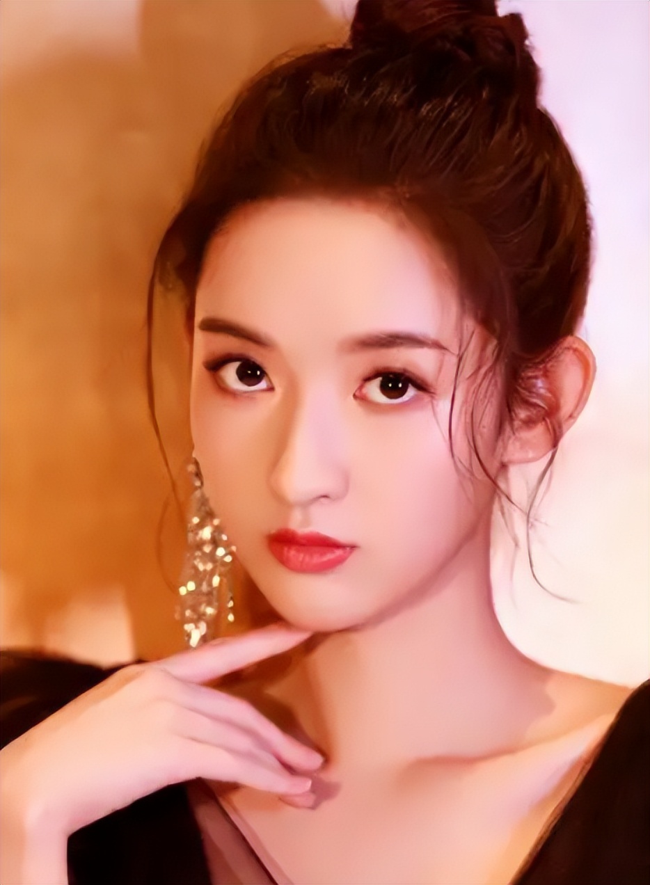 Chen Youwei and Wang Yuwen were photographed, the studio responded ...