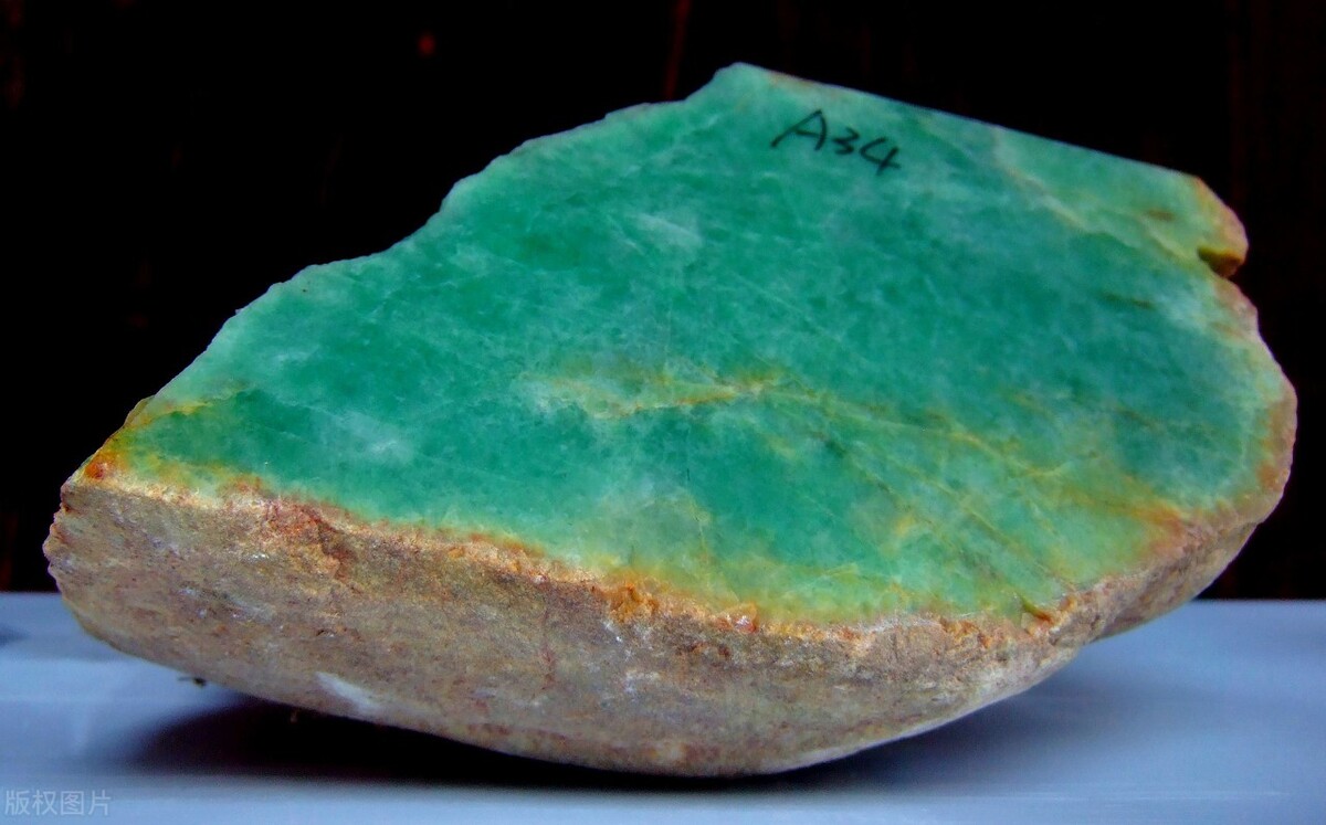 How to choose rough jadeite?Four key steps to do in place - iNEWS