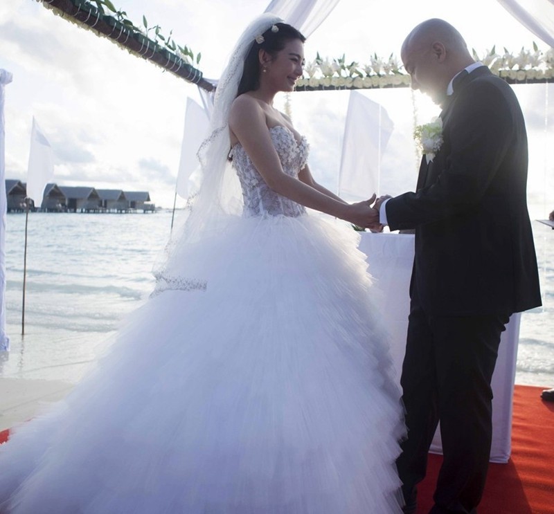 How "scumbag" Wang Quanan lived with Jiang Wenli for 5 years, abandoned ...