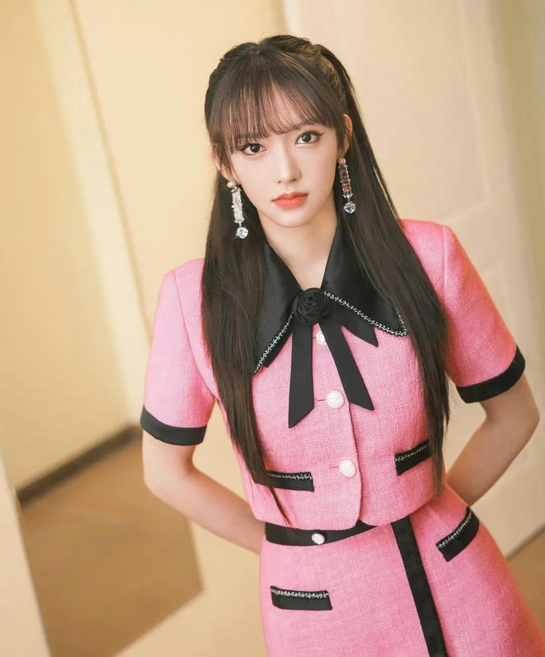 Beauty Gallery 231--Cheng Xiao - iNEWS