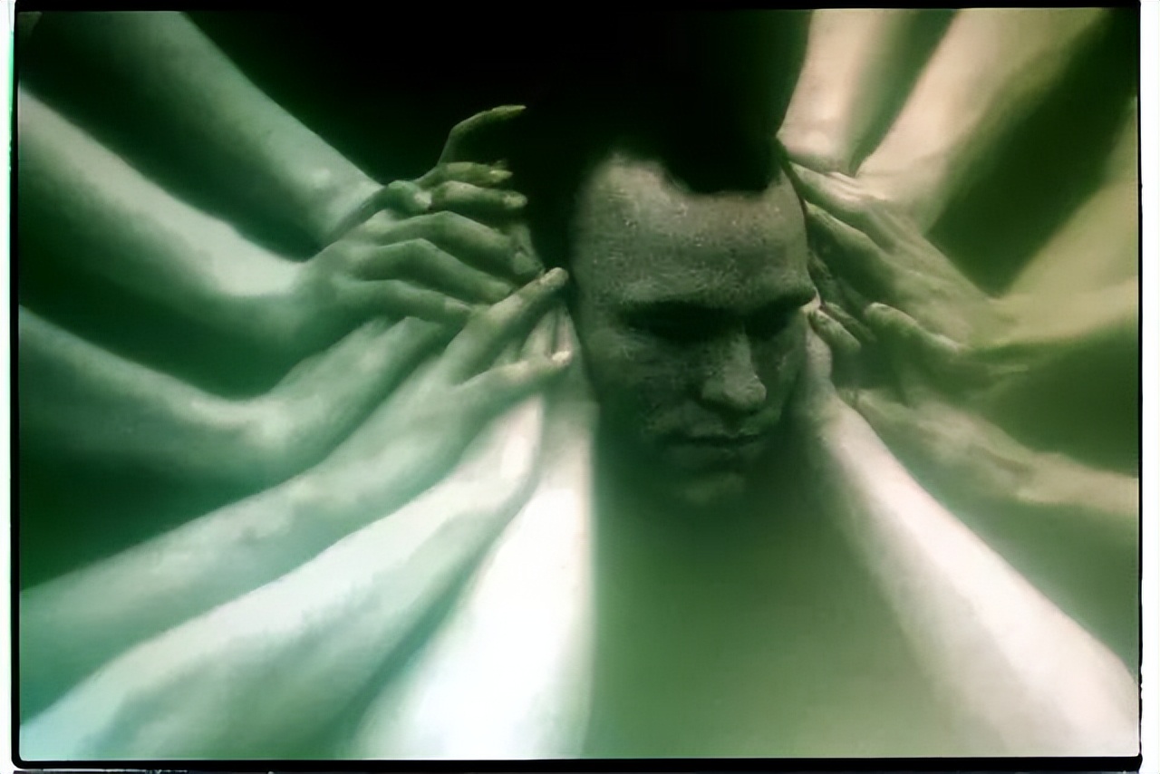 Mysterious, scary, weird! Why is "underworld aesthetics" popular in ...
