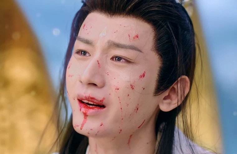 A netizen encountered Cheng Yi who was injured and sent to the hospital ...