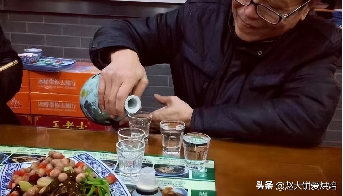 Hubei people have "quirks": if you don't drink in the morning, you don ...