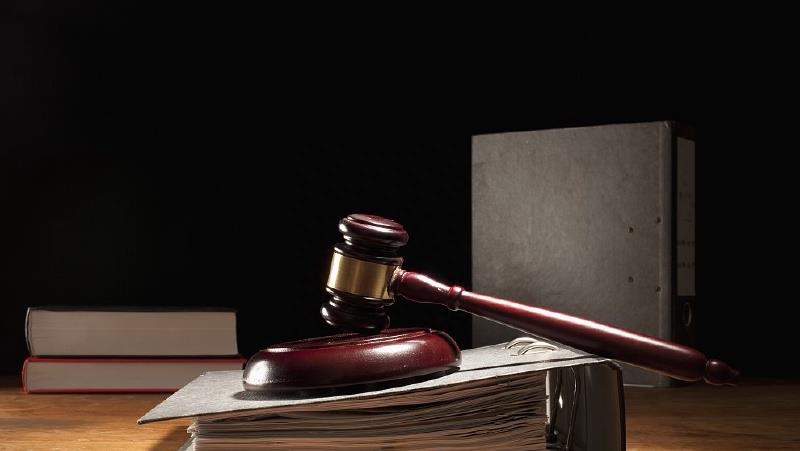 Luo Yinguo, a "lecherous and corrupt official", "supported" more than ...