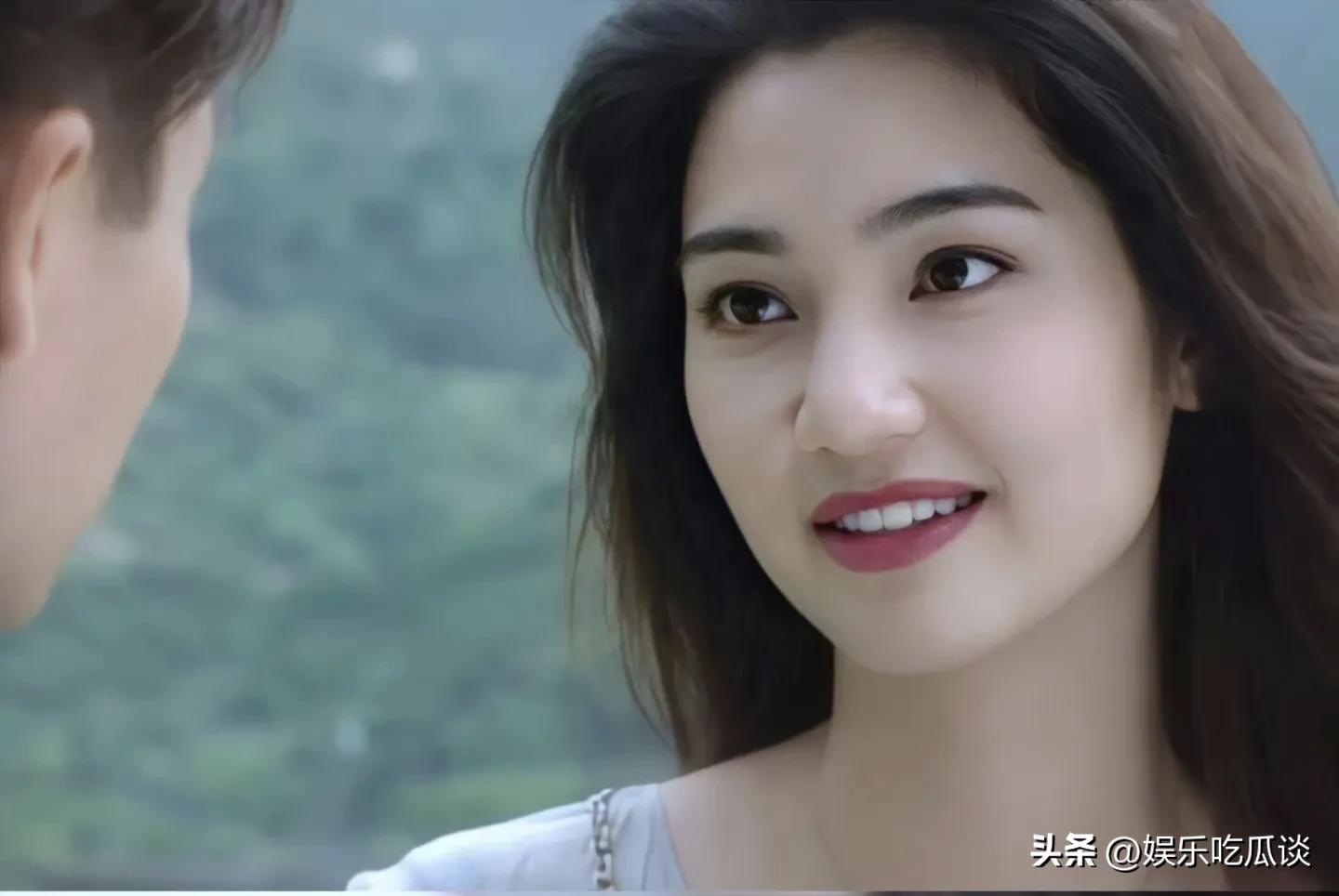 Hong Xin regained her youth after divorce, and exposed her beautiful photos when she was young ...