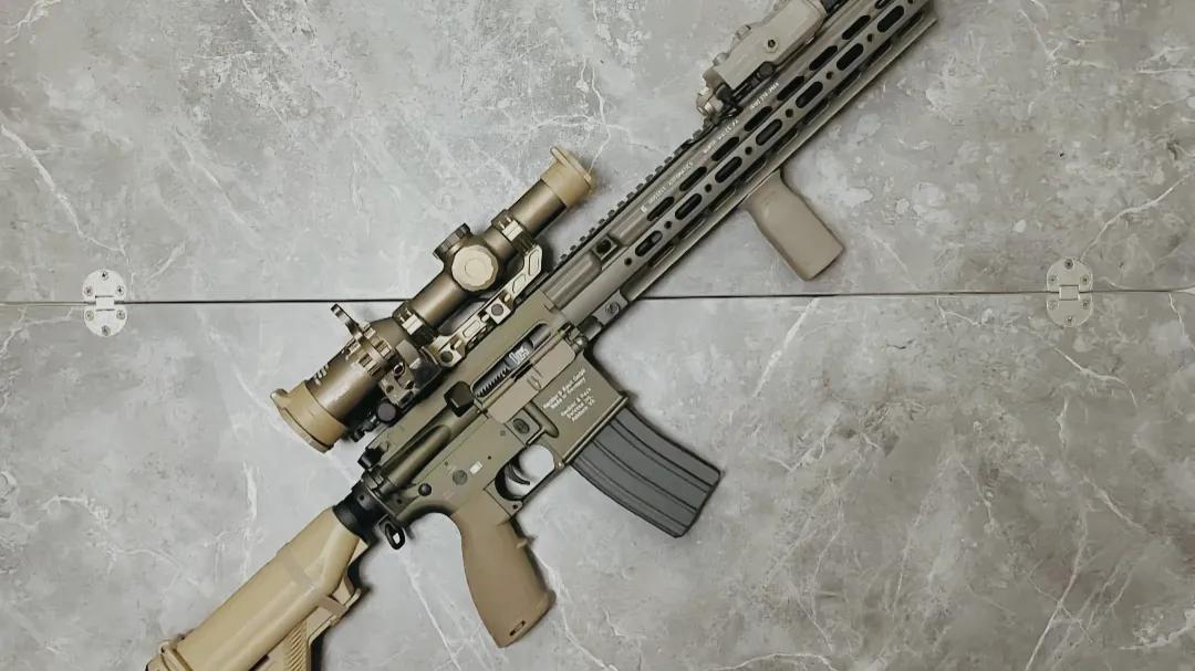 HK416 assault rifle has many advanced designs and advantages - iNEWS