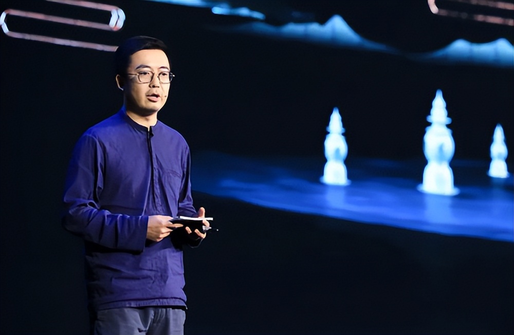 Jiang Fan, who has a low-key personality, why can he sing all the way ...