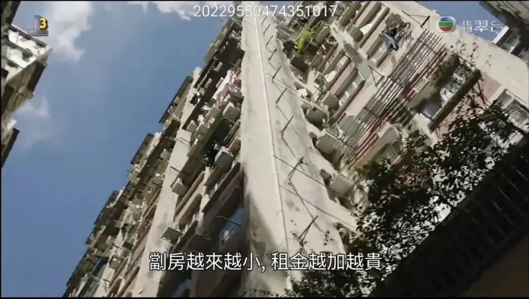 Facing "intercourse", this small-cost Hong Kong drama plays too wild ...