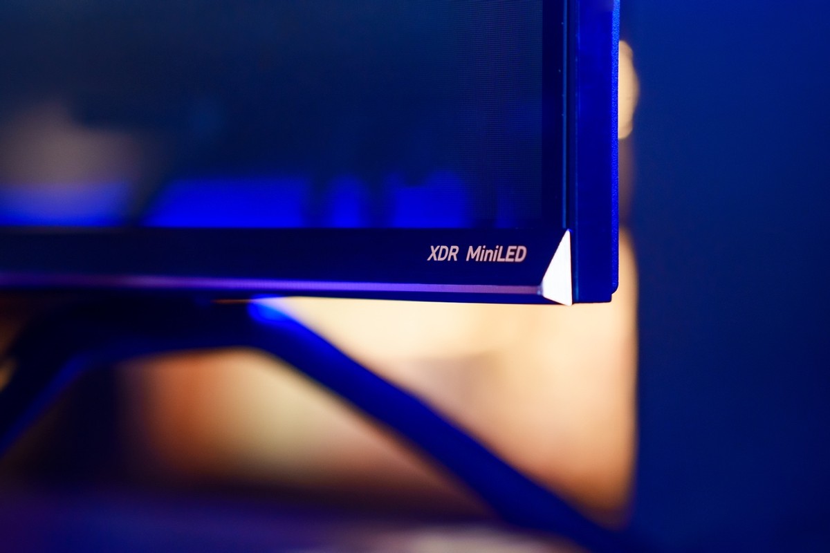 Palace-level high brush!Skyworth 288Hz Flagship MiniLED TV A63 Double Eleven and Light Comes - iNEWS