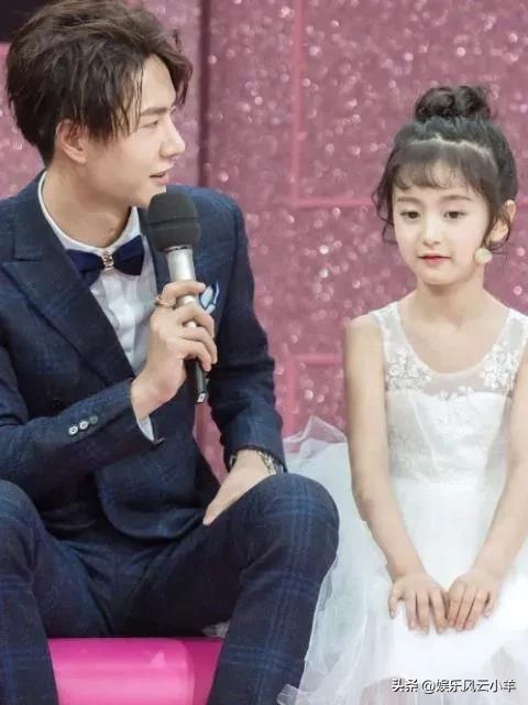 The little girl Wang Yibo fell in love with has now grown up and is ...
