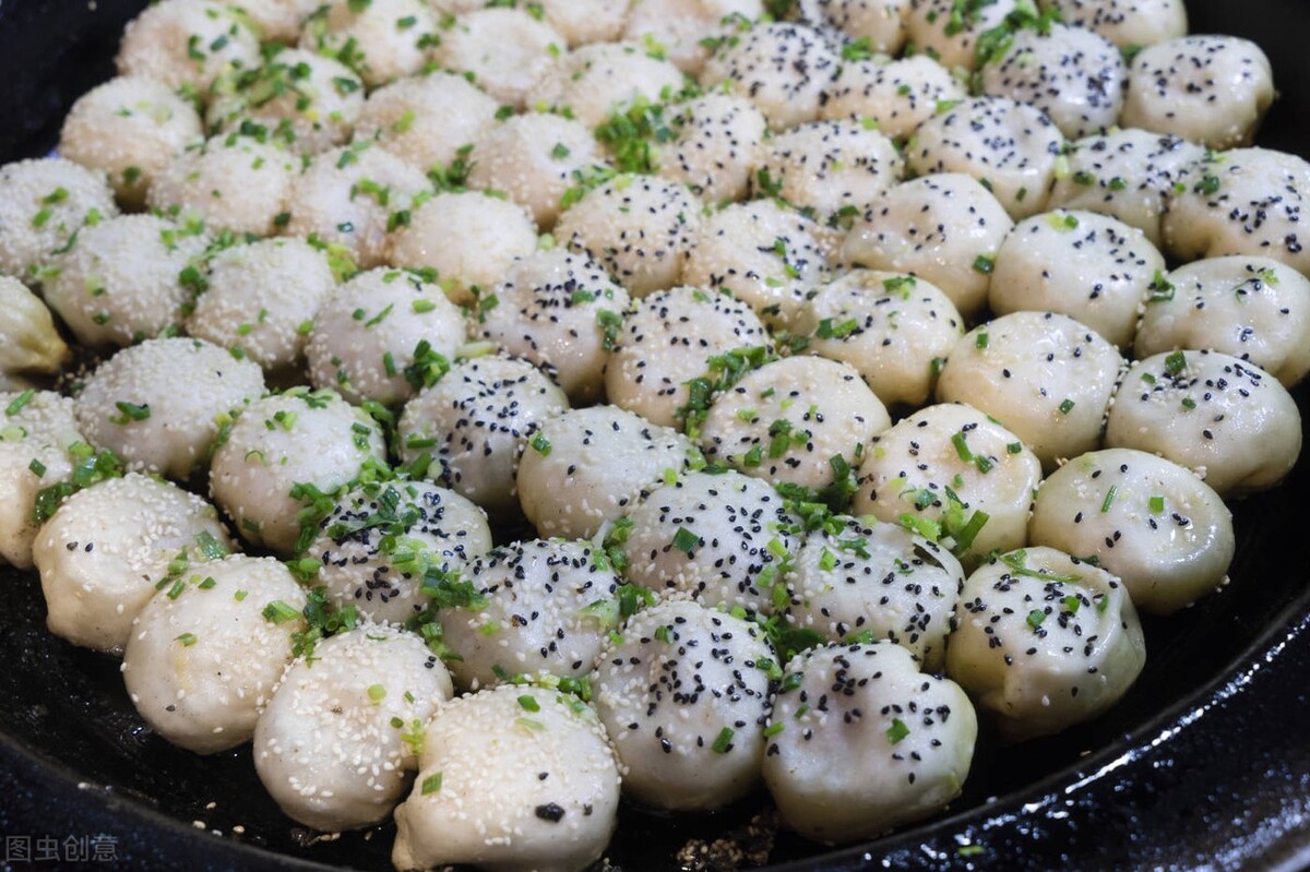 The skin is crispy and crispy, and the famous Weifang local food with a ...