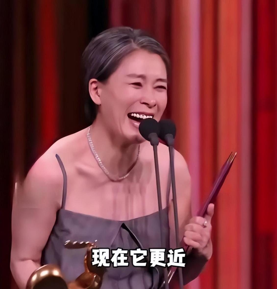 This night in Xiamen tore apart Chen Kaige's "respect", and someone ...