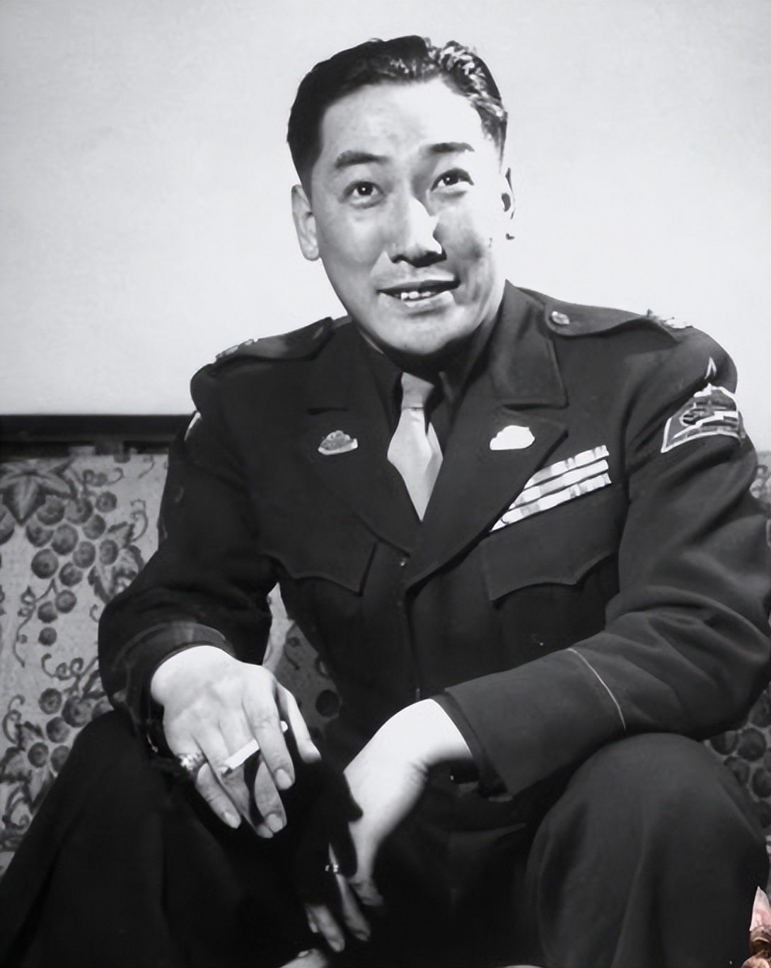 A reporter from Taiwan questioned Jiang Weiguo if he wanted to return ...