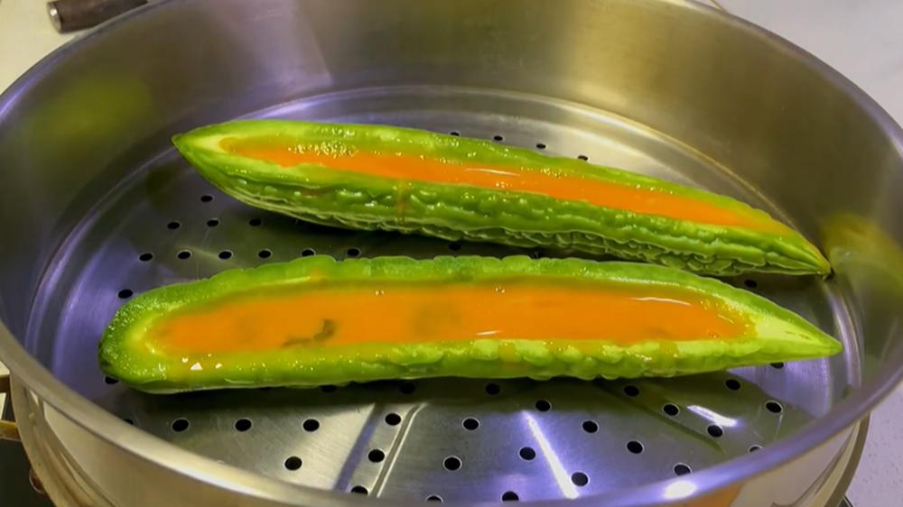 Bitter gourd is so delicious, fresh and fragrant, crisp and refreshing ...