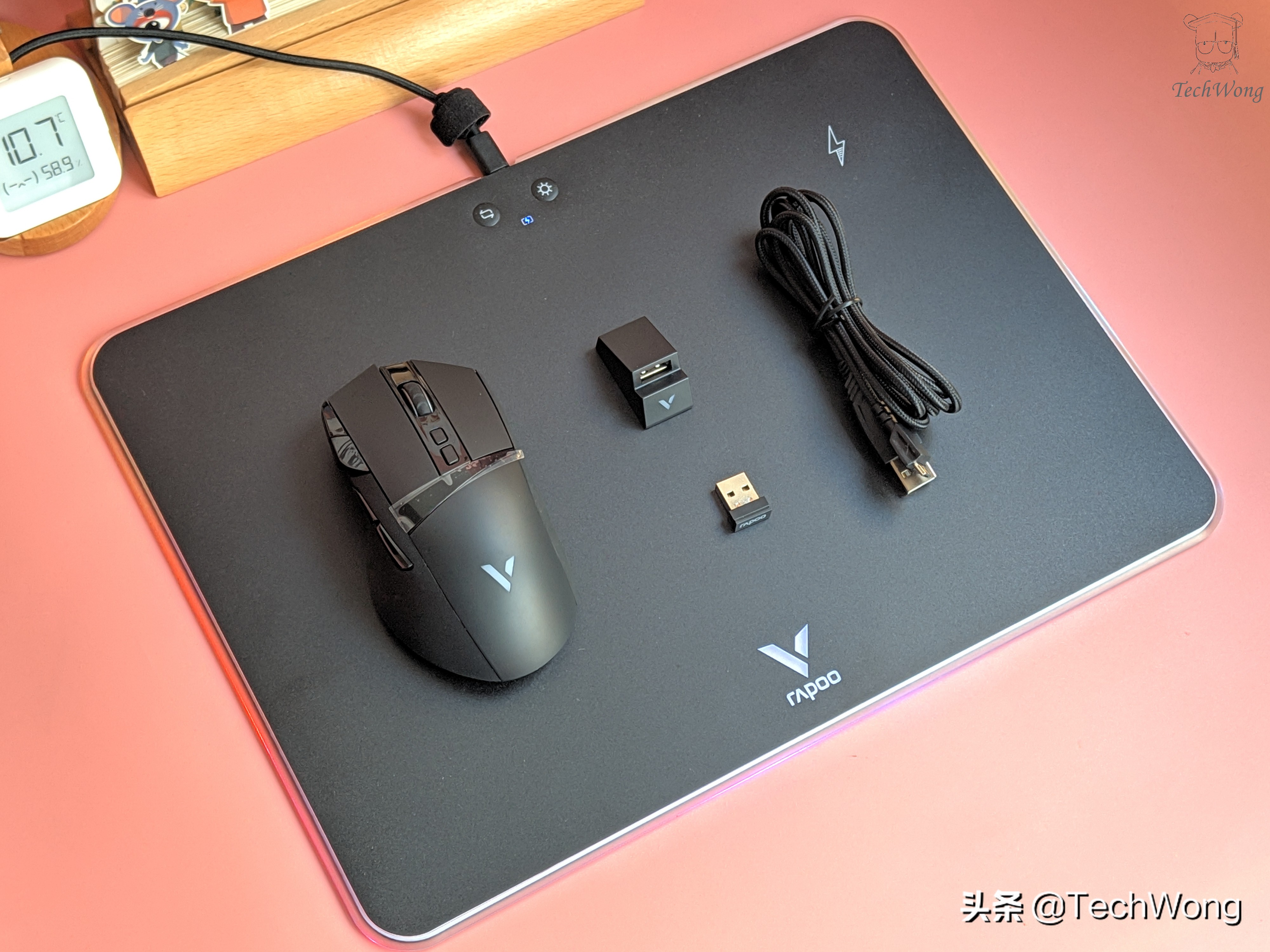 Rapoo V10 RGB Wireless Charging Gaming Mouse Pad - iNEWS