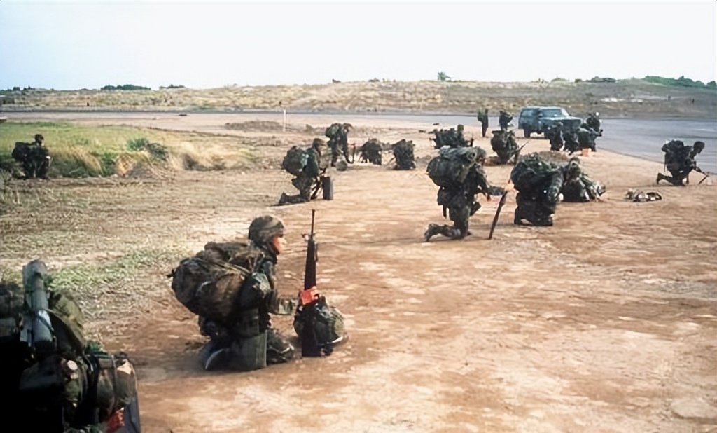 Domestic heavy equipment airdrop: from "air knives" to "strategic fists ...