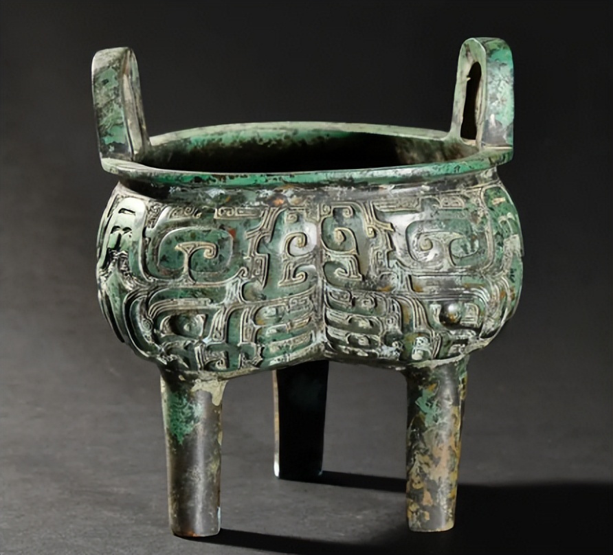 The Origin and Development of Bronze Ware - iNEWS