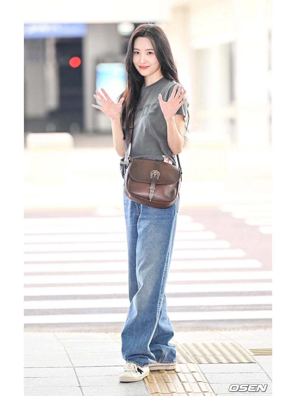 Wearing clothes at Xuanmei Airport, this state dreams back to the ...