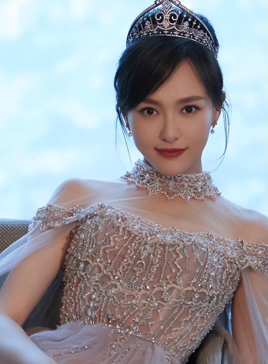 Tang Yan revealed that she and Luo Jin have been separated all year round! The husband doesn't ...