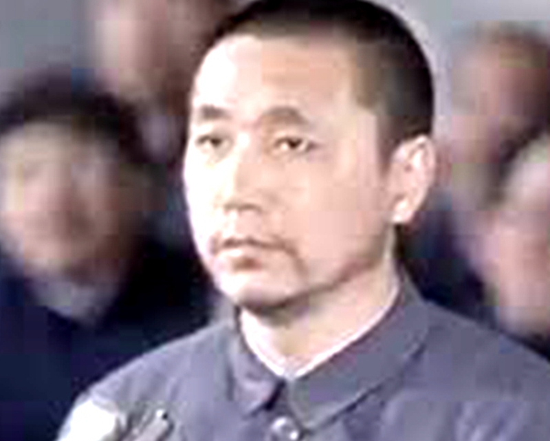 In 1975, Wang Hongwen entertained guests in Beijing twice, spending a ...