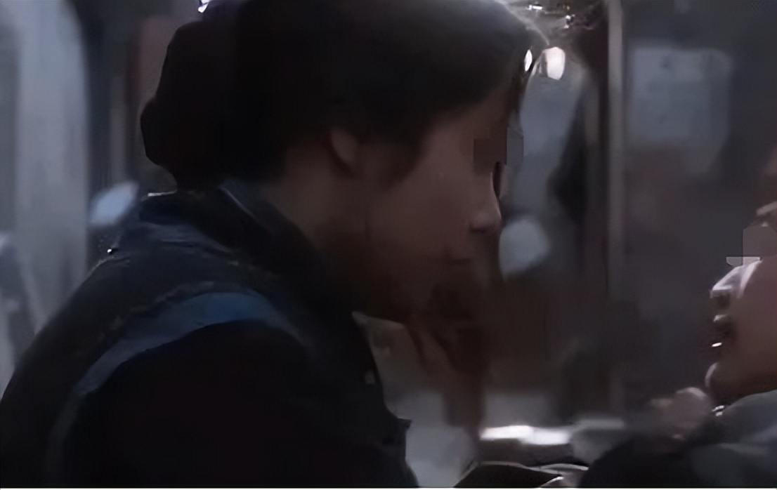 Jiang Wenli and Huang Xuan's "cheating photos" were picked up, and the details became the focus ...