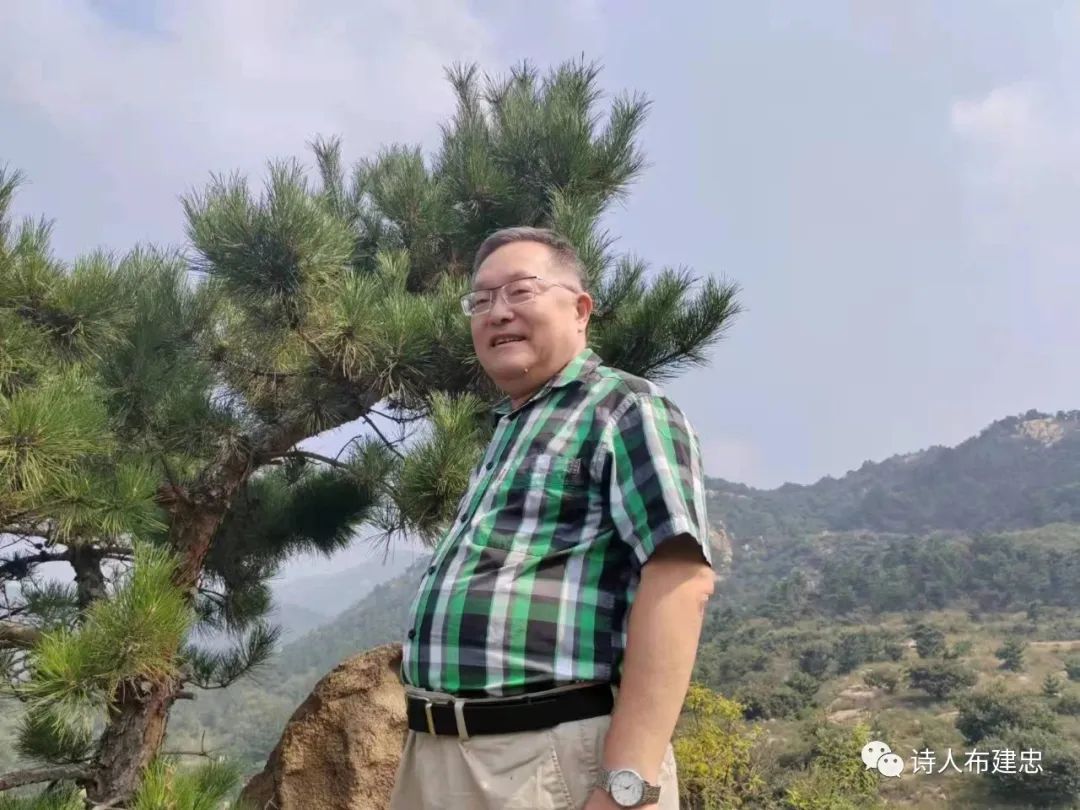 Shandong Cuisine Classic Mustard Duck Feet - iNEWS