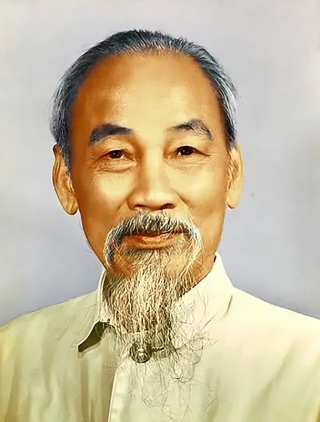 When Ho Chi Minh passed away in 1969, Zhou Enlai sent an urgent ...