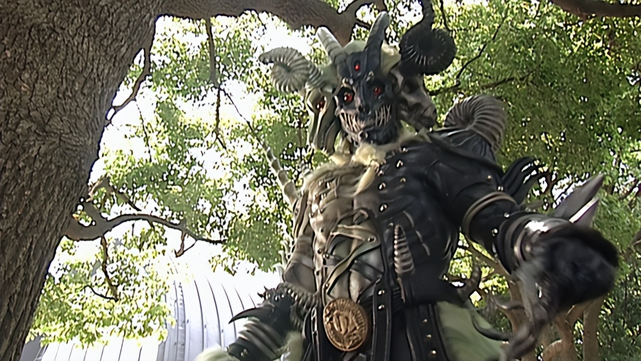 Kamen Rider Sword: Joker, the ferocious spoiler, why is his fighting ...