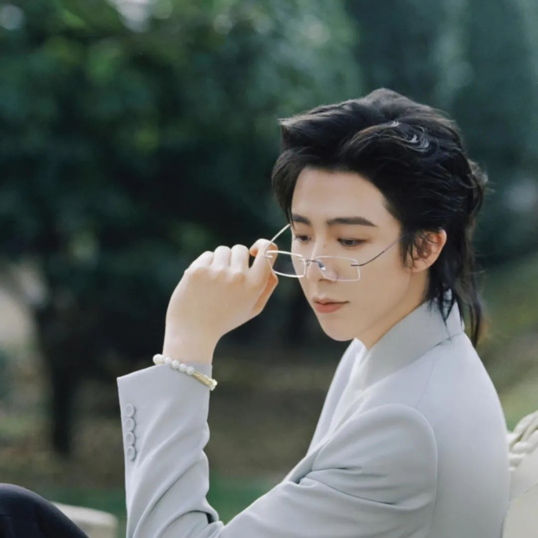 Little Gossip, Yu Shuxin, Liu Yuning, Zhang Xueying - iMedia