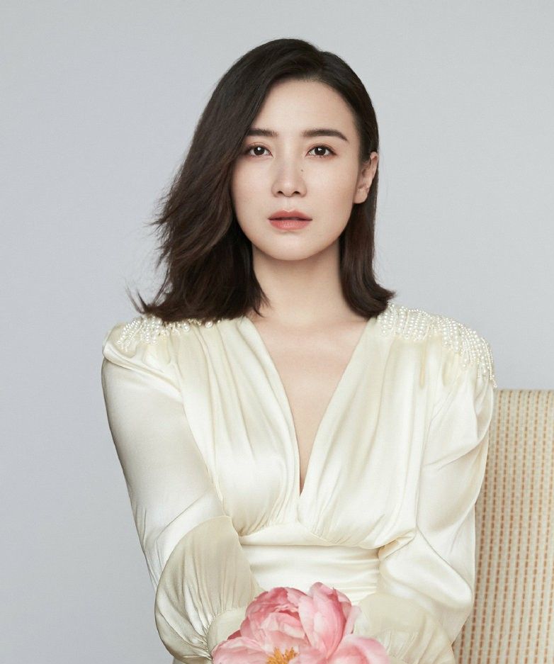 Song Jia: Relying on the "sling" to be in the top position, living ...