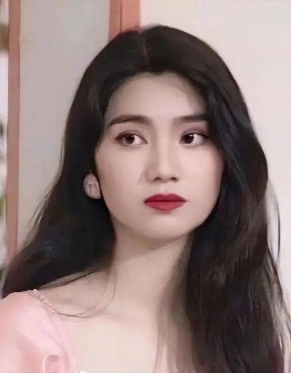 Zhang Danfeng and Hong Xin live broadcast, forced to act naturally, and deliberately distanced ...