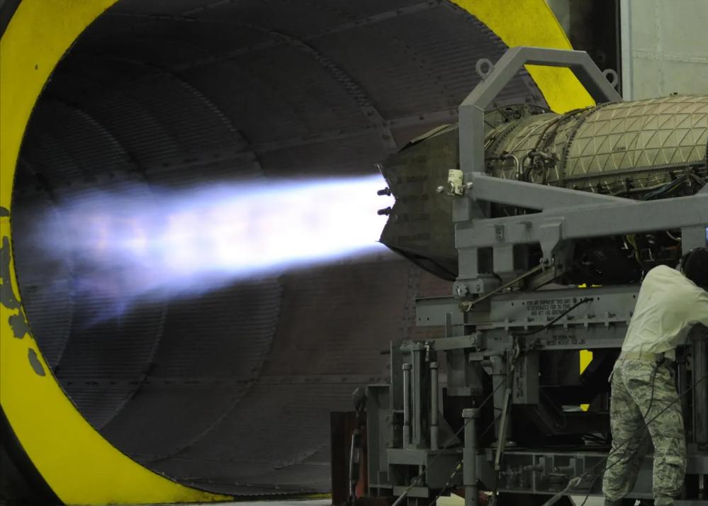 Why do American fighter jets spray red tail flames, while China and ...