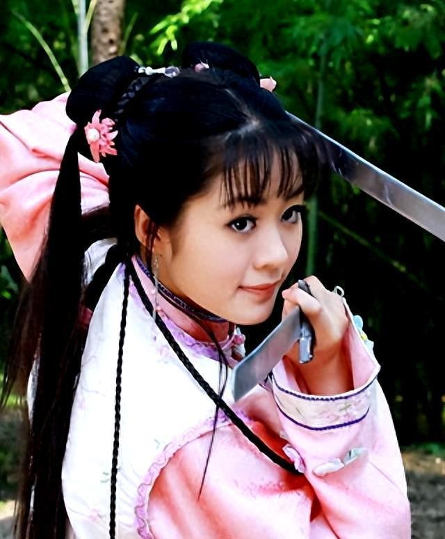 Bi Chang: A star nurtured by Zhao Benshan for 11 years, deeply regrets ...