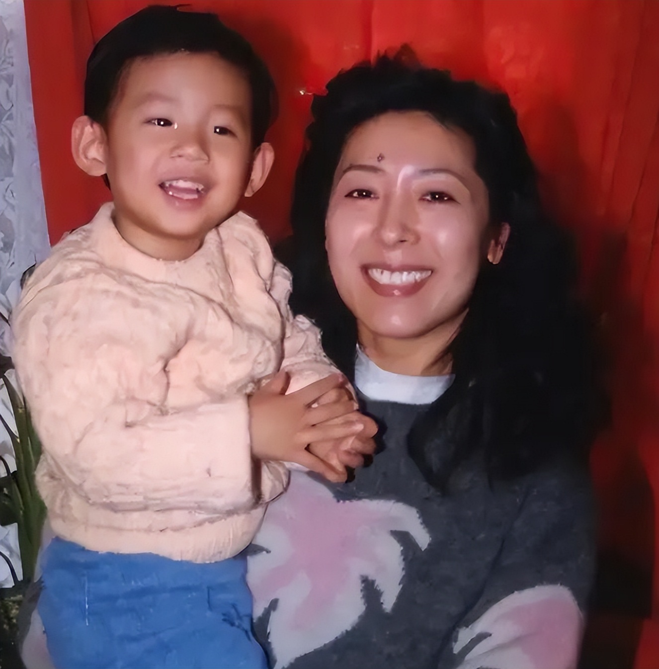 Guan Mucun married Wang Xingjun, who was 6 years younger, why would she ...