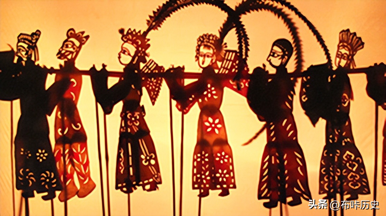 What are the performance forms and methods of shadow puppetry? - iNEWS