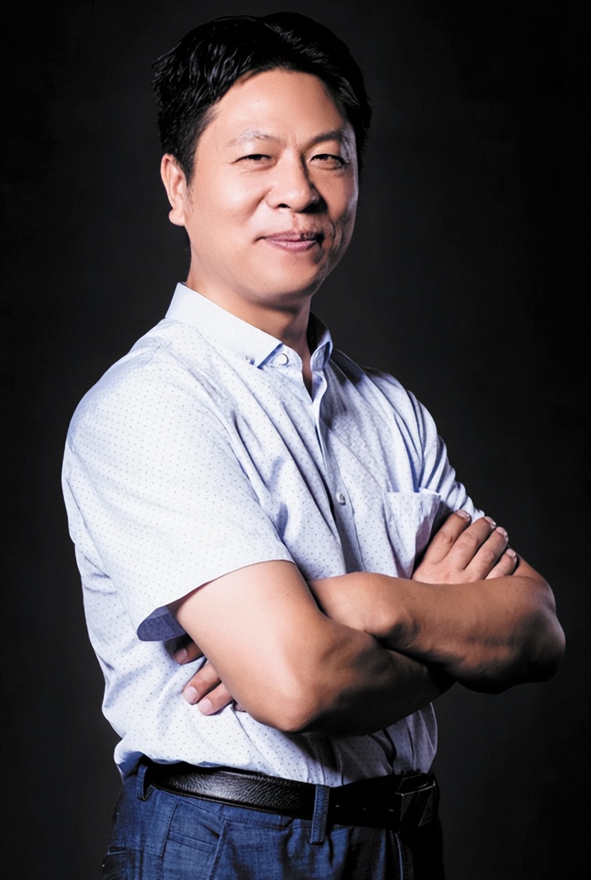 2023-2 "Grass" New Century Critic Archives - iMedia