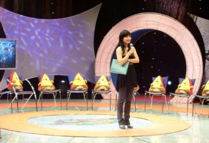 CCTV host Ji Xueping: Marrying a wealthy husband is happy and happy, a ...