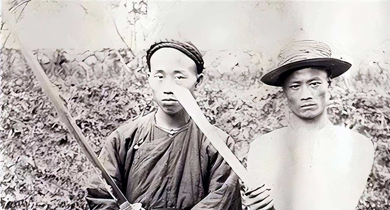 Deng Haishan, the last executioner of the Qing Dynasty, cut off more ...