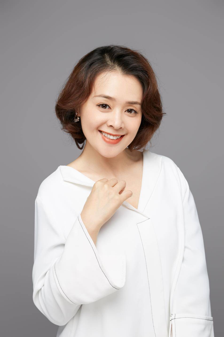 Cui Yi once again won the role of "National Mother" in the TV series ...