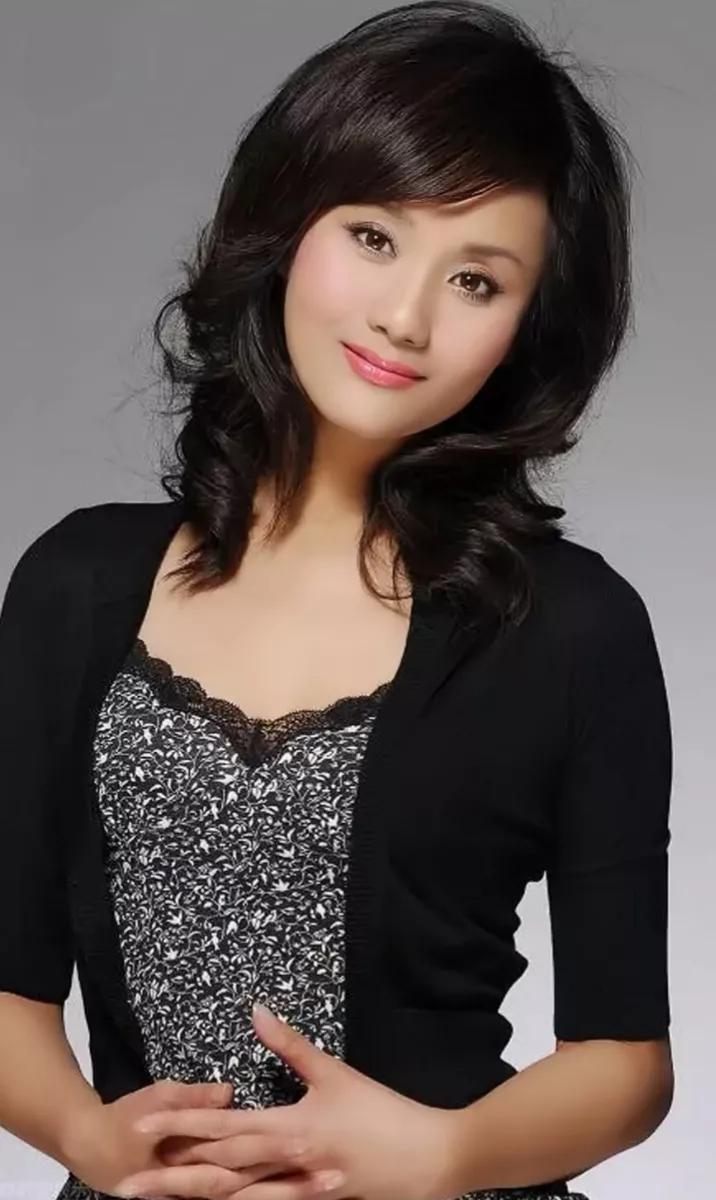 Actors Pan Hong, Li Ying, Zhang Han, Dou Xiao - iNEWS