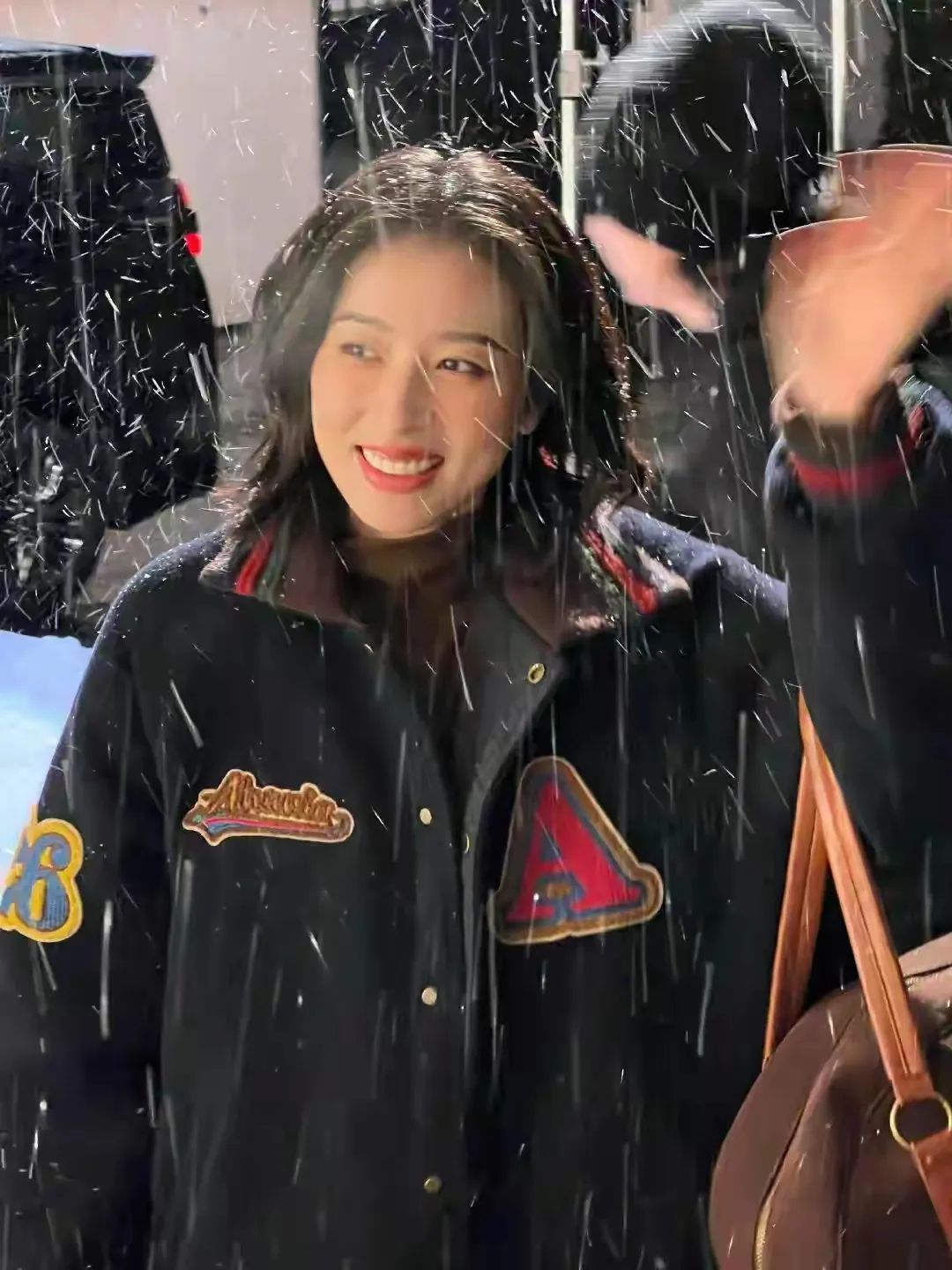 It's just love: when you meet a man like Knight, do you refuse or agree like Liang Youan? - iMedia