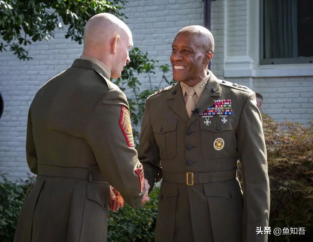 The claws of the North American bald eagle, a list of eleven commanders ...
