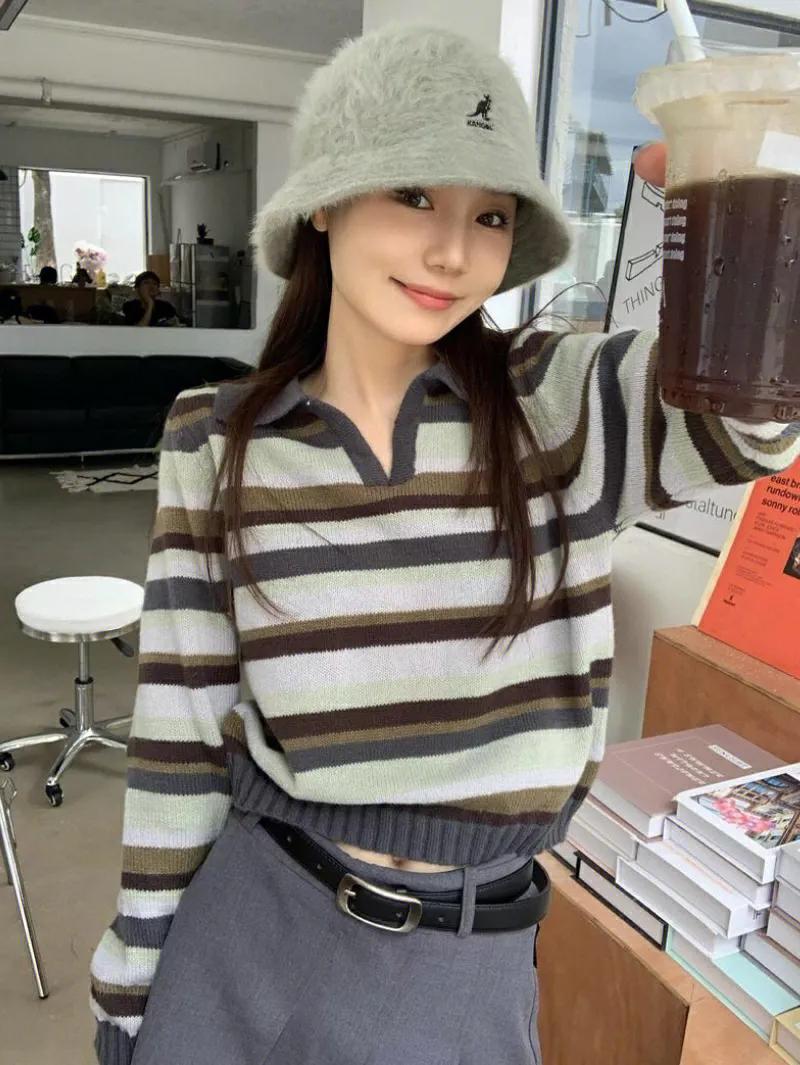 The first clothes after the beginning of autumn - iNEWS