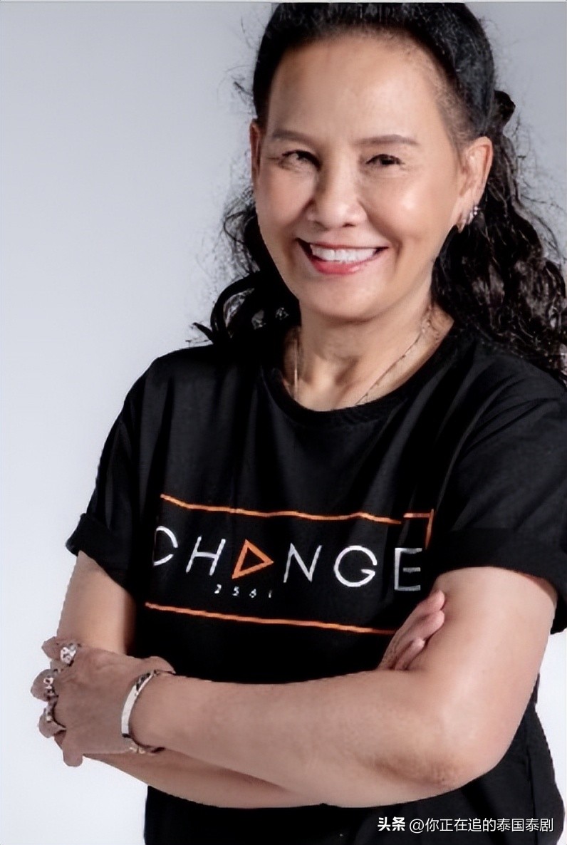 The hot new Thai drama "A Night of Love" set makeup in May: Li Haihai ...