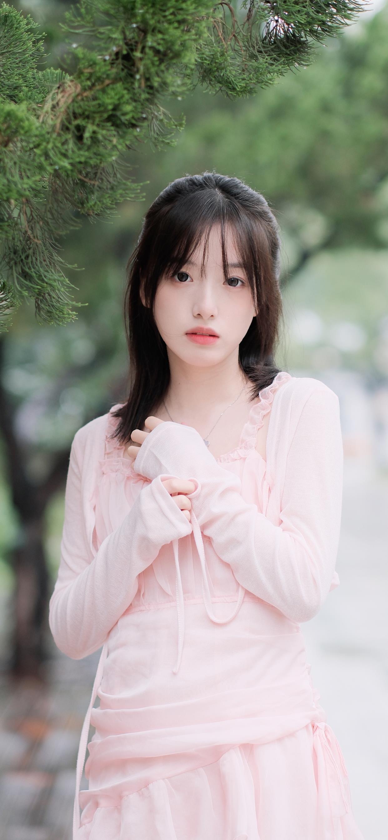 Zheng Xinyi Wallpaper | Star Idol Wallpaper - iMedia