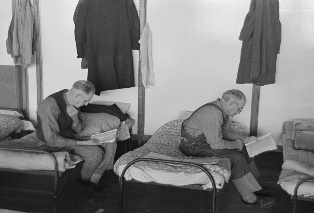 Why the homeless in the UK are sleeping on ropes - iMedia