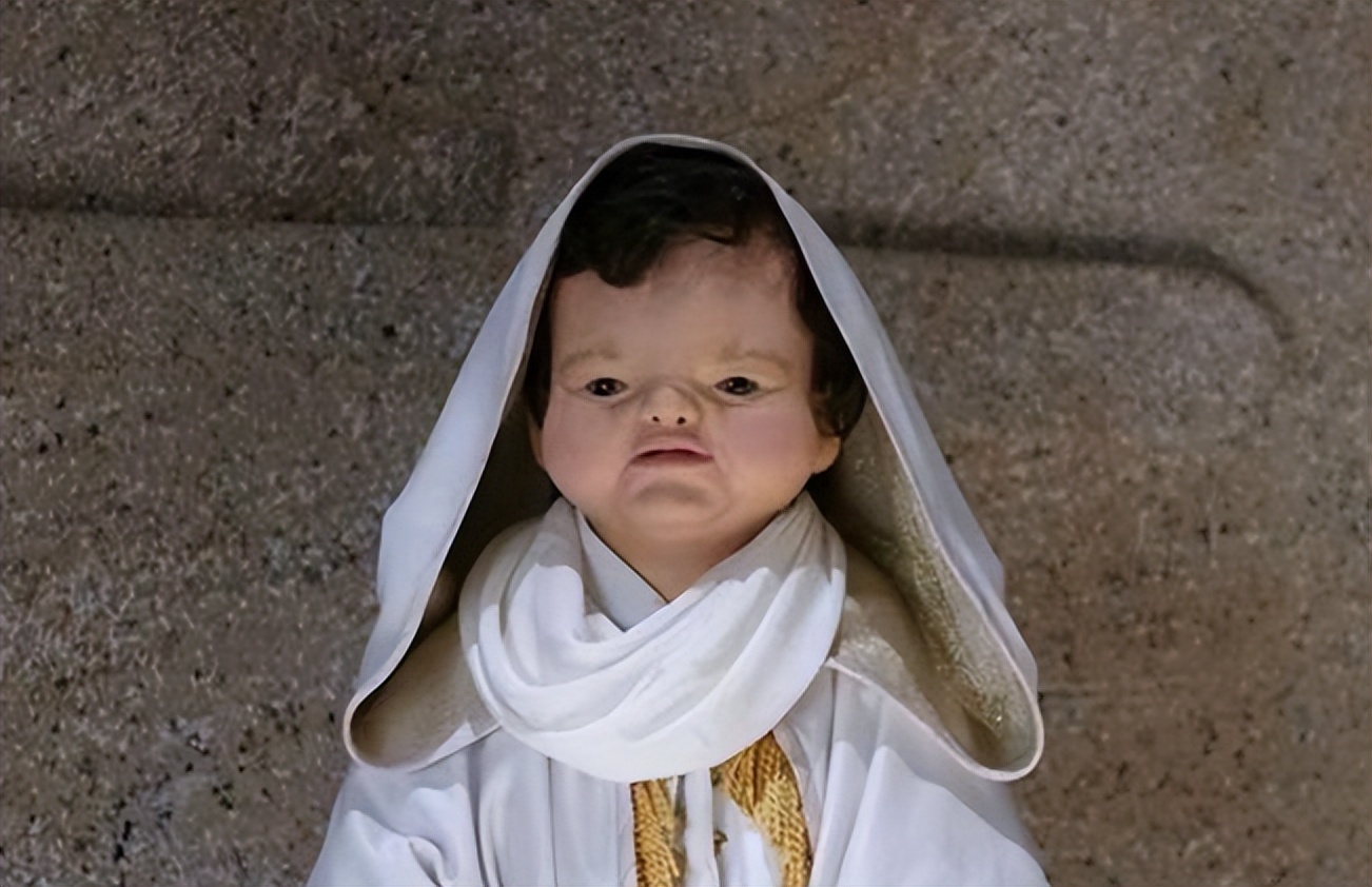 "Little Yin Eclipse King" Zhang Shen: He is 1.15 meters tall, married a ...