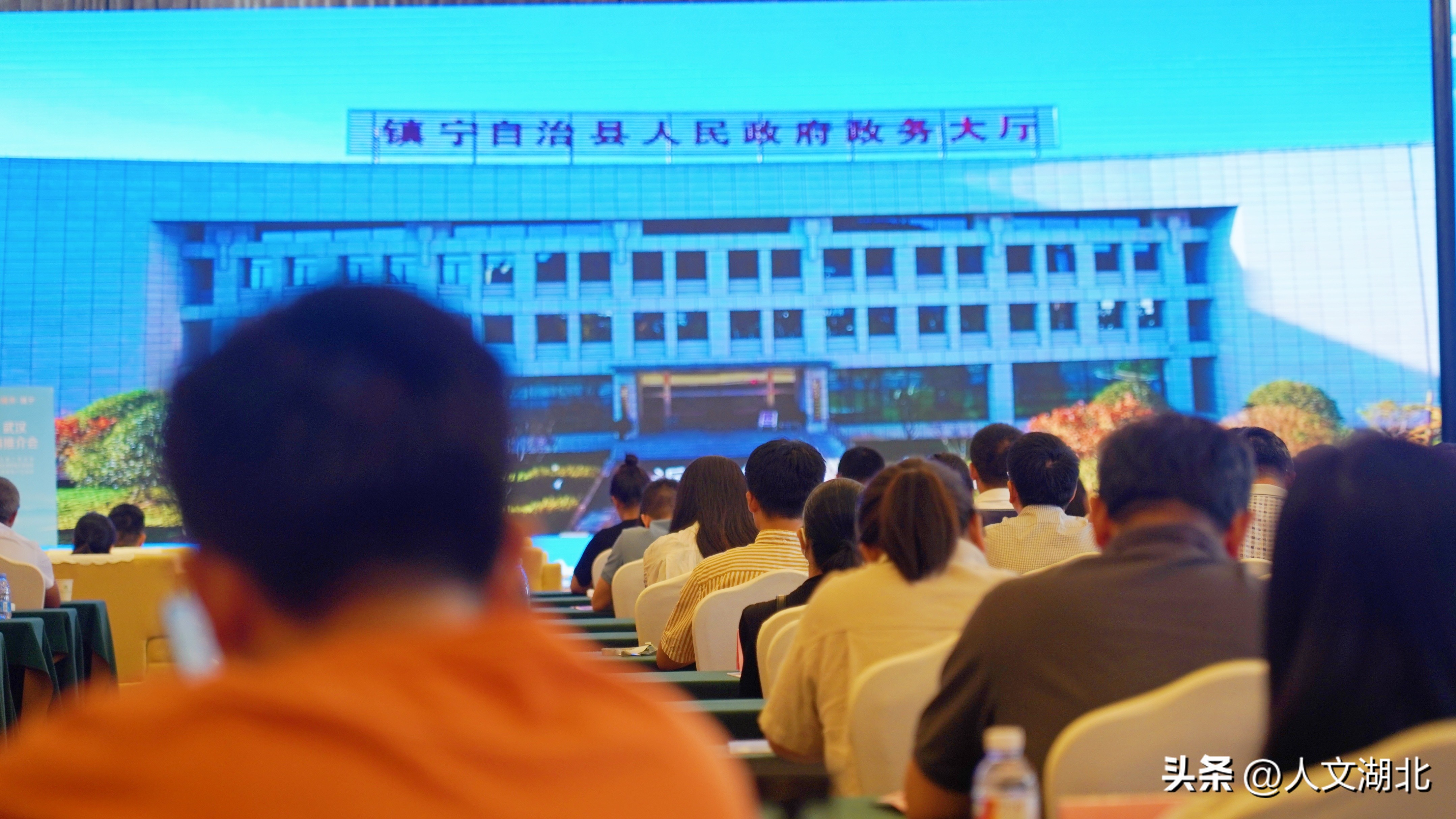 Encounter "Waterfall Township Zhenning" Feel the "noble" service and ...