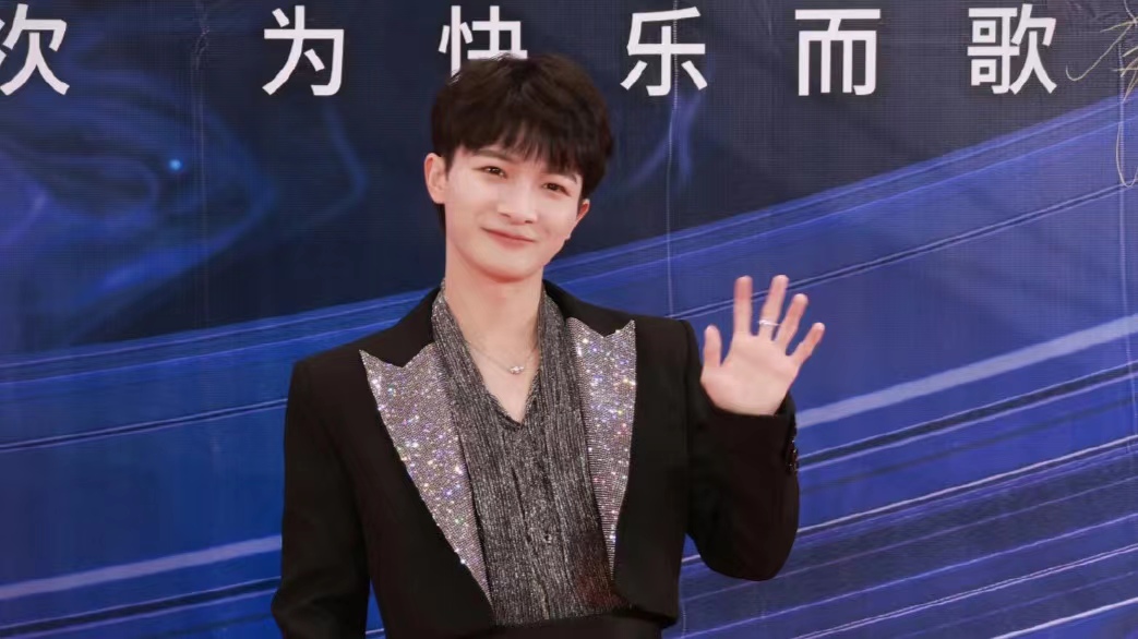 Zhou Shen won the Most Influential Mainland Male Singer of the Year ...