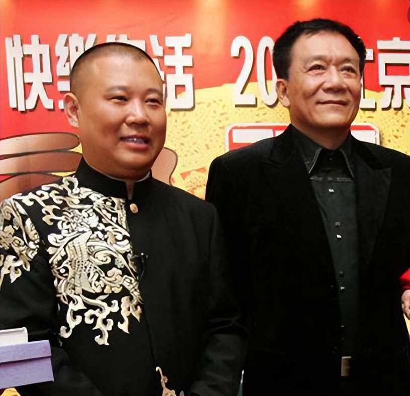 Miao Fu celebrated his grandma's 102nd birthday, Jiang Kun sent ...